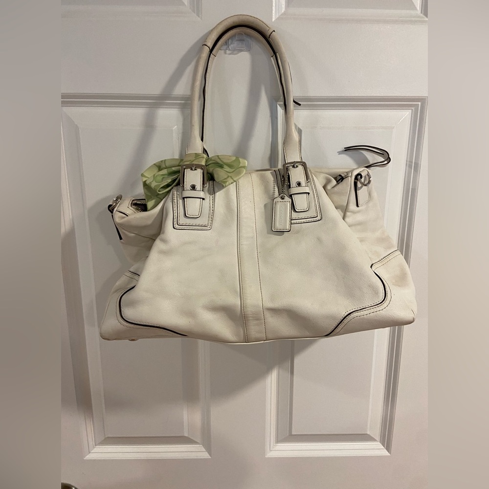 Vintage Coach Bag With Original Green Ribbon - Gem